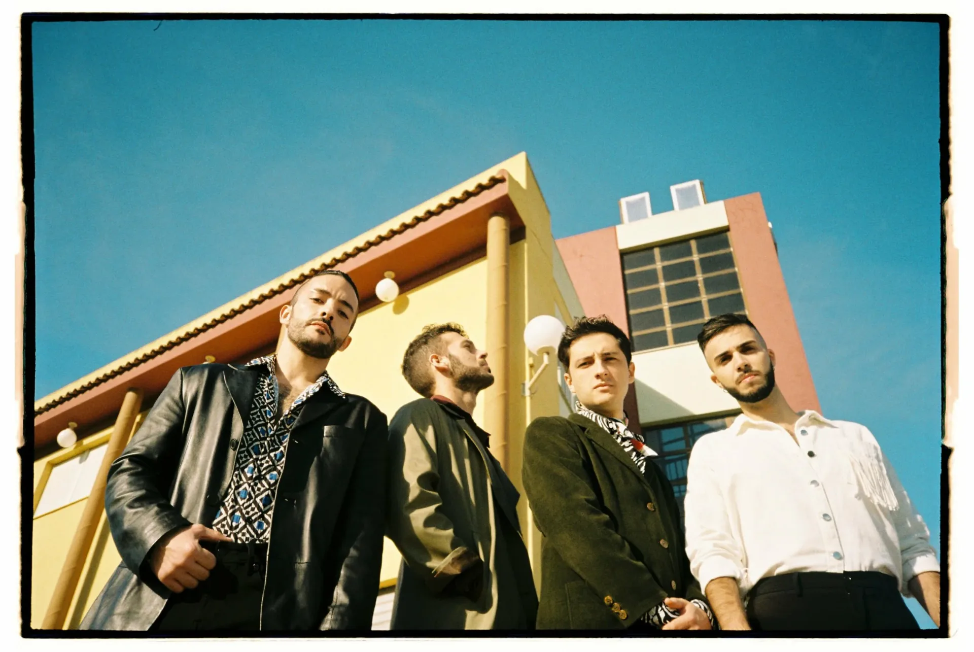 Arde Bogotá gana el premio ondas al fenómeno musical del año MASTER FM