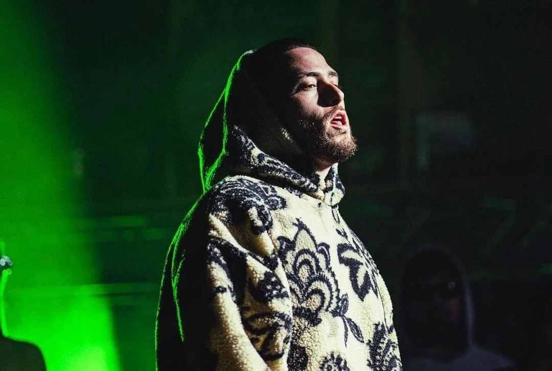 KAZE bate récords y presenta ‘NOMBRE DIRECCION’ MASTER FM