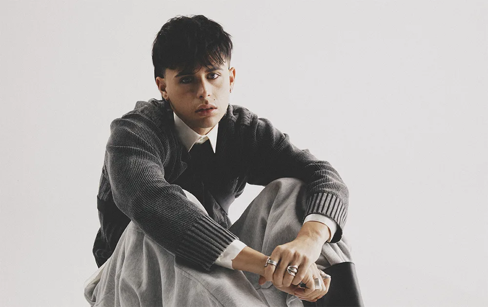 Daniel Sabater anuncia EP y lanza single "No me quiero pegar" MASTER FM