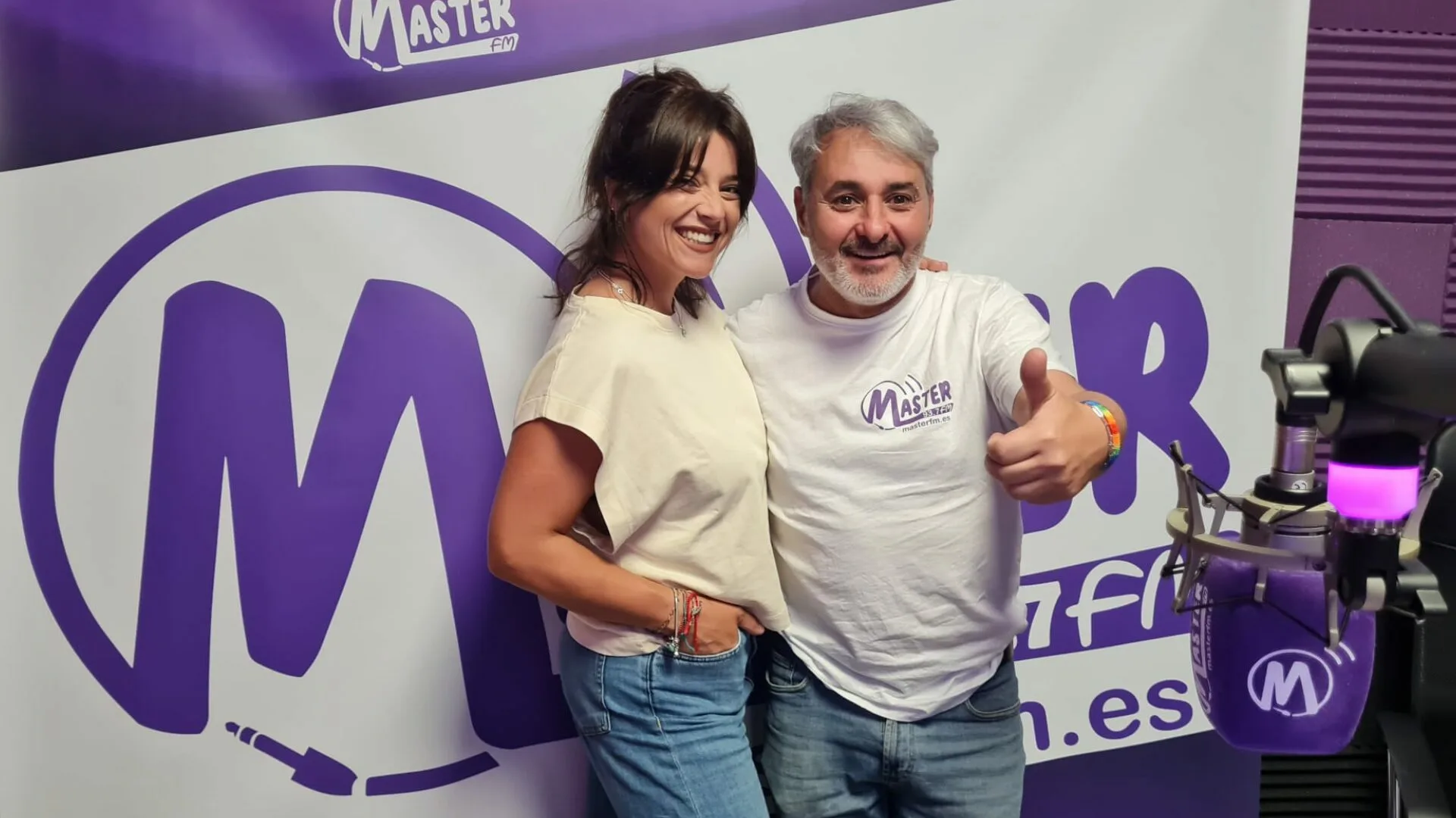Entrevista María Aguado nos presenta "Prefiero" MASTER FM